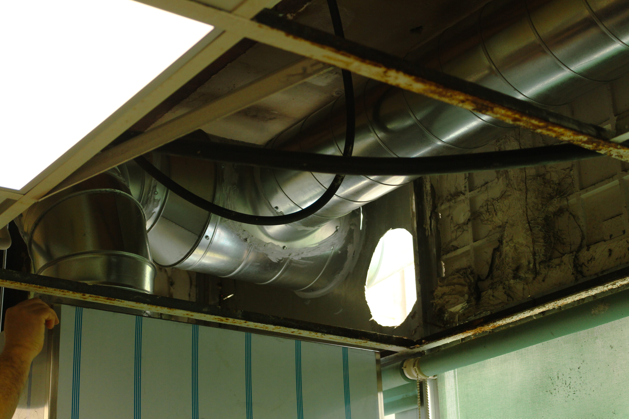 Montaje de sistemas de extracción de humos en toda España